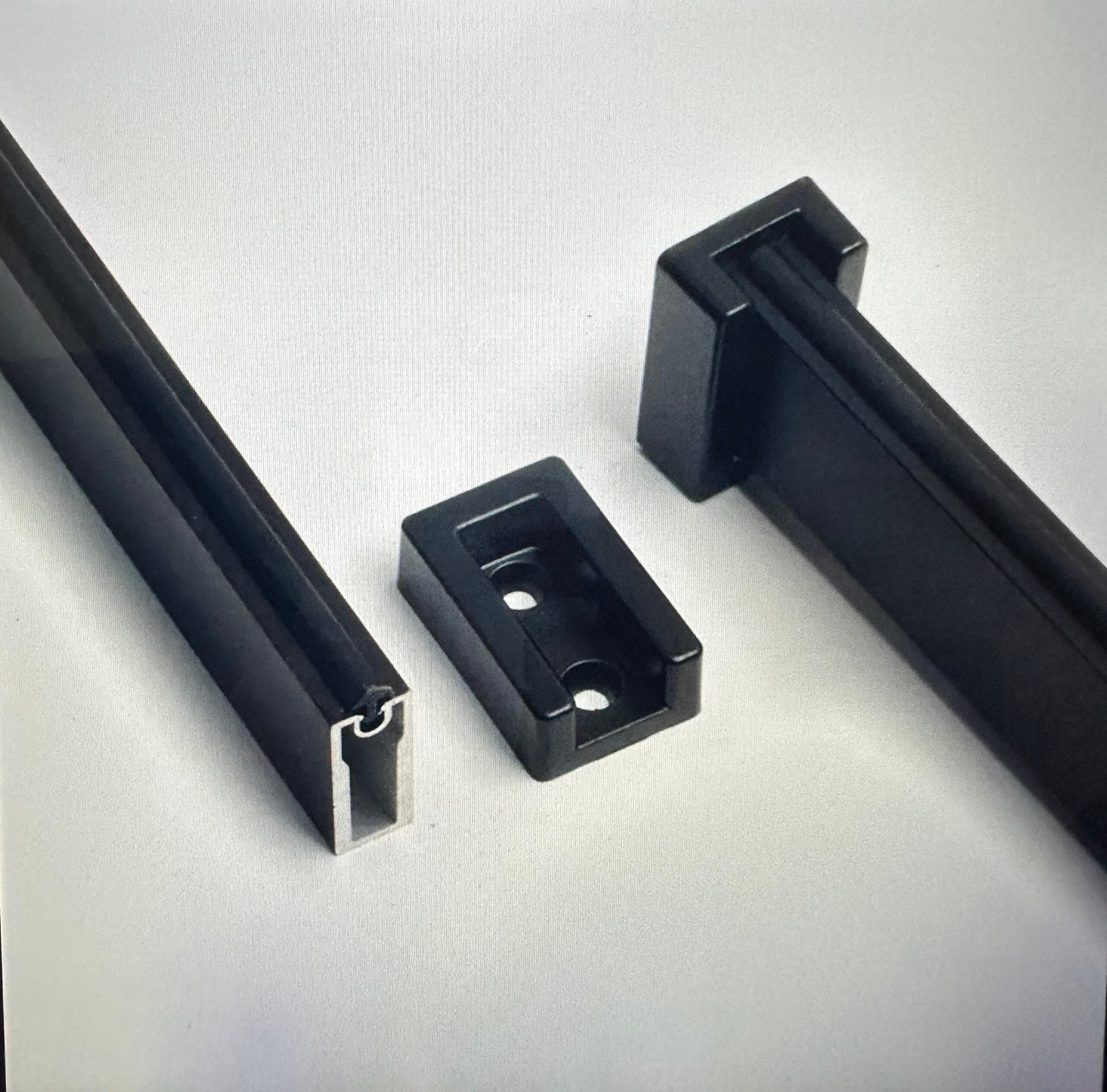 End Brackets For Black Closet Rods 20 ct Box - Cabinet Hardware ...